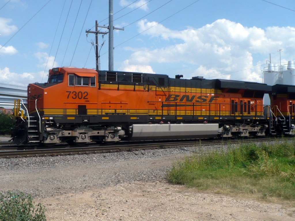 BNSF 7302